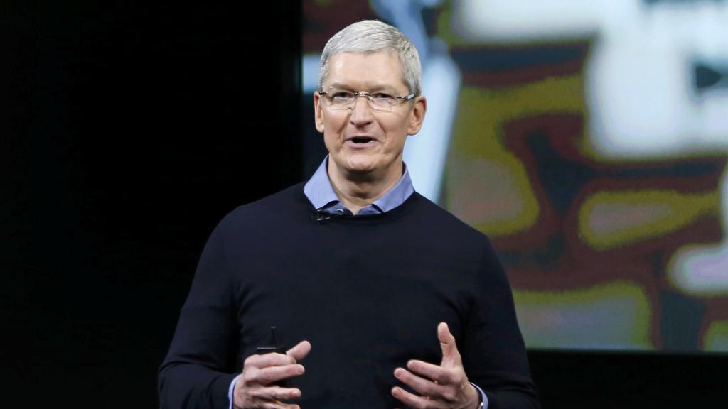 Tim Cook promete abrir "nuevos caminos" con la IA de Apple: la ...