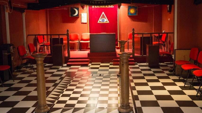 "Hola, soy masón": una noche para descubrir los 'secretos' de la Logia