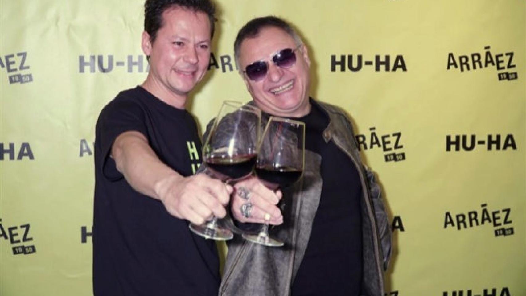 Chimo Bayo cambia el bakalao por el vino y lanza su propia marca 'Hu-Ha'