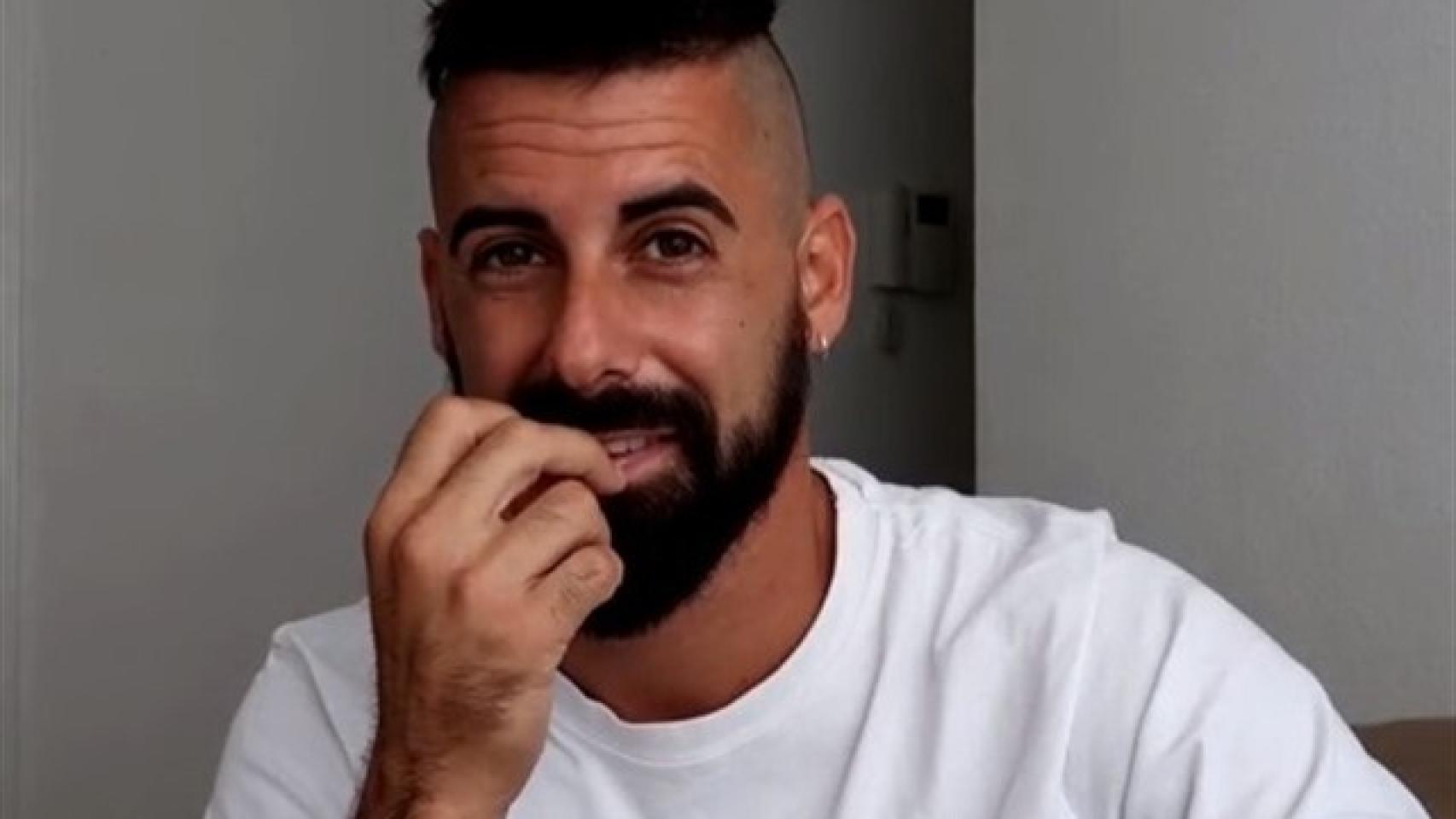 Jonathan ('GH 15') intenta recuperar a Yoli a través de su canal en Mtmad