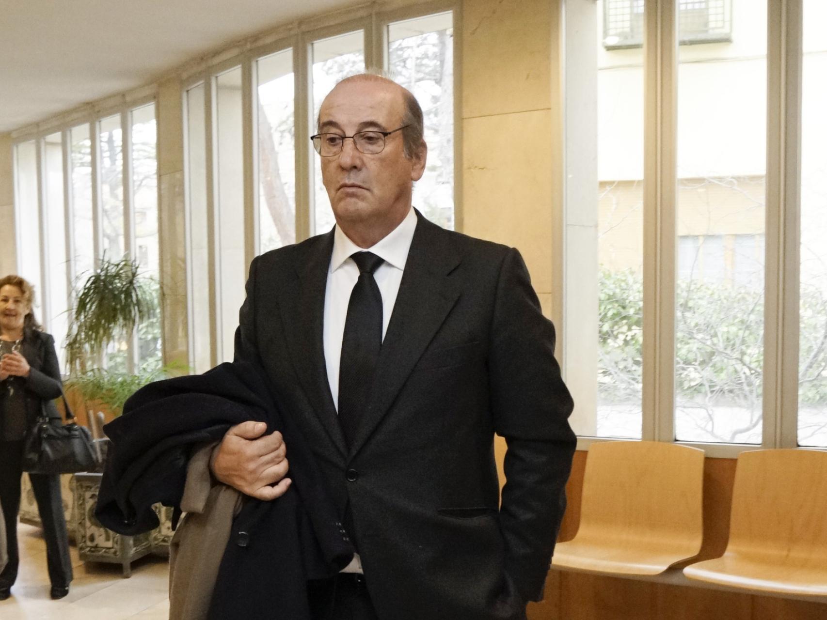 La vida de los nietos de Franco: lujos, excesos y portadas del corazón