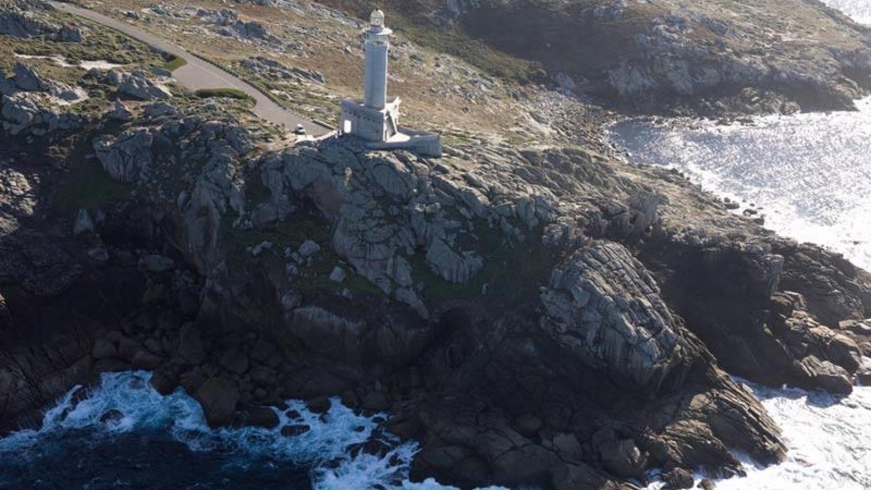 Así es el faro más moderno y espectacular de Galicia, en la Costa da ...