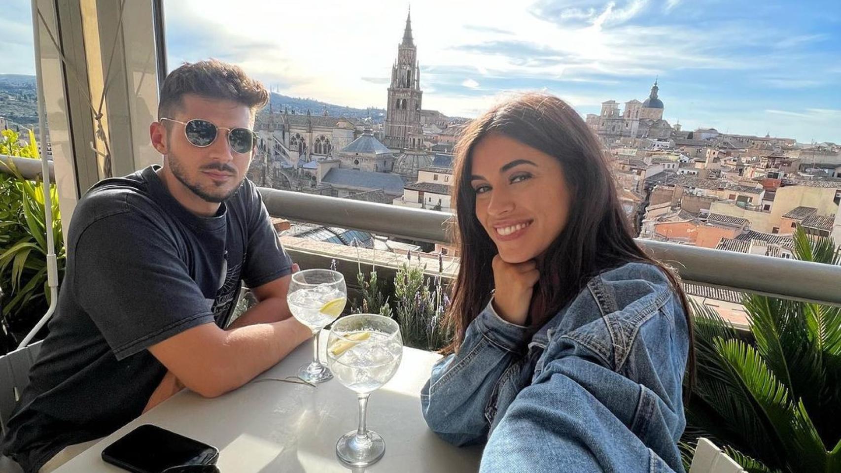 Imágenes del día: la visita turística de Rocío Camacho a Toledo en buena compañía