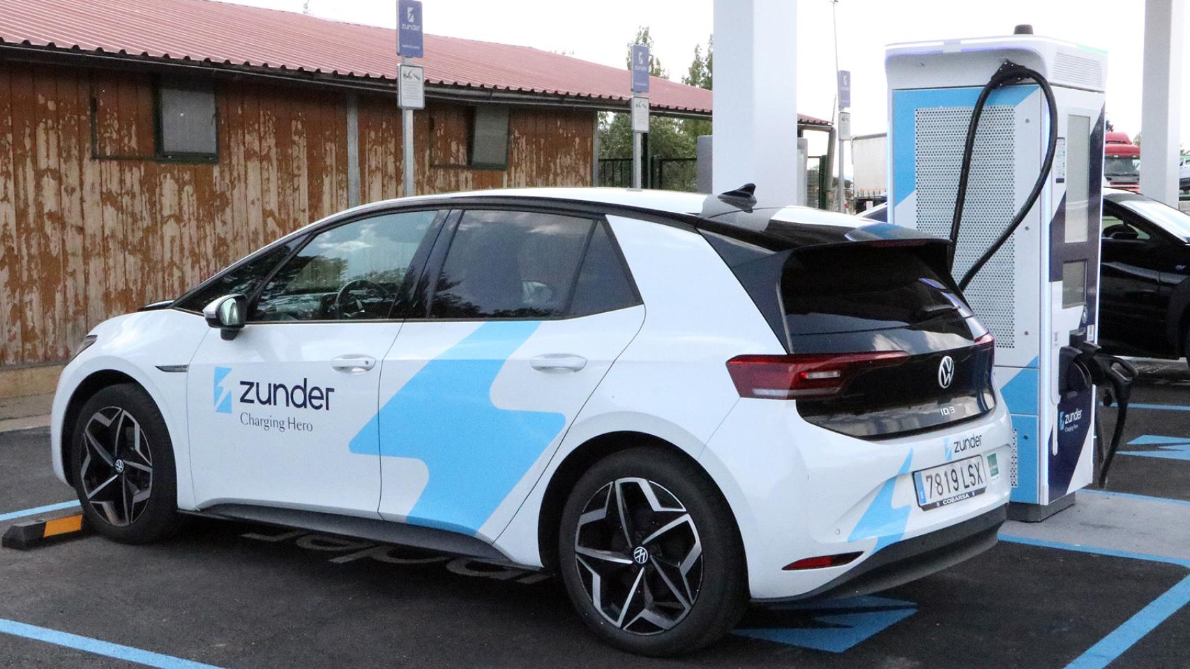 Iberdrola, Endesa X Way, Repsol, Tesla… ¿Quién tiene más cargadores de ...