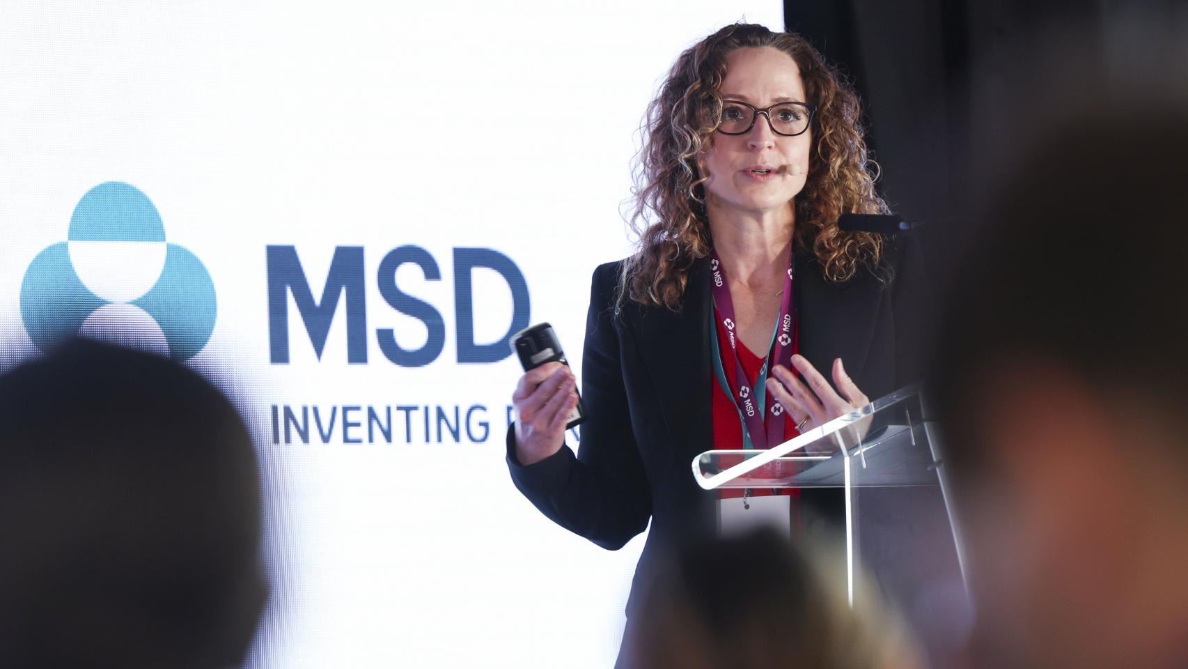 Jane Healy, vicepresidenta de Oncología de MSD: "La vacuna del cáncer ...