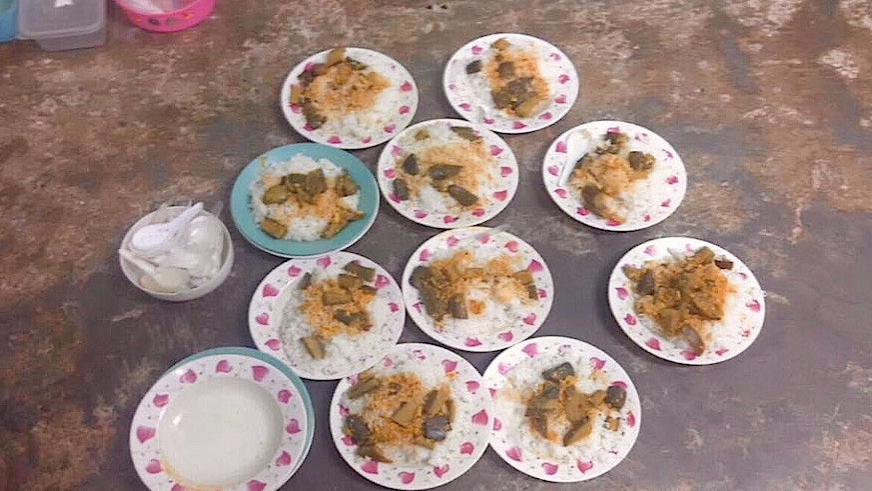 Celdas de hasta 45 presos y comida "maloliente": así es la cárcel en la ...