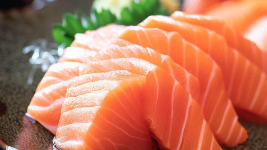 Estos son los alimentos más ricos en vitamina B12, más allá del salmón