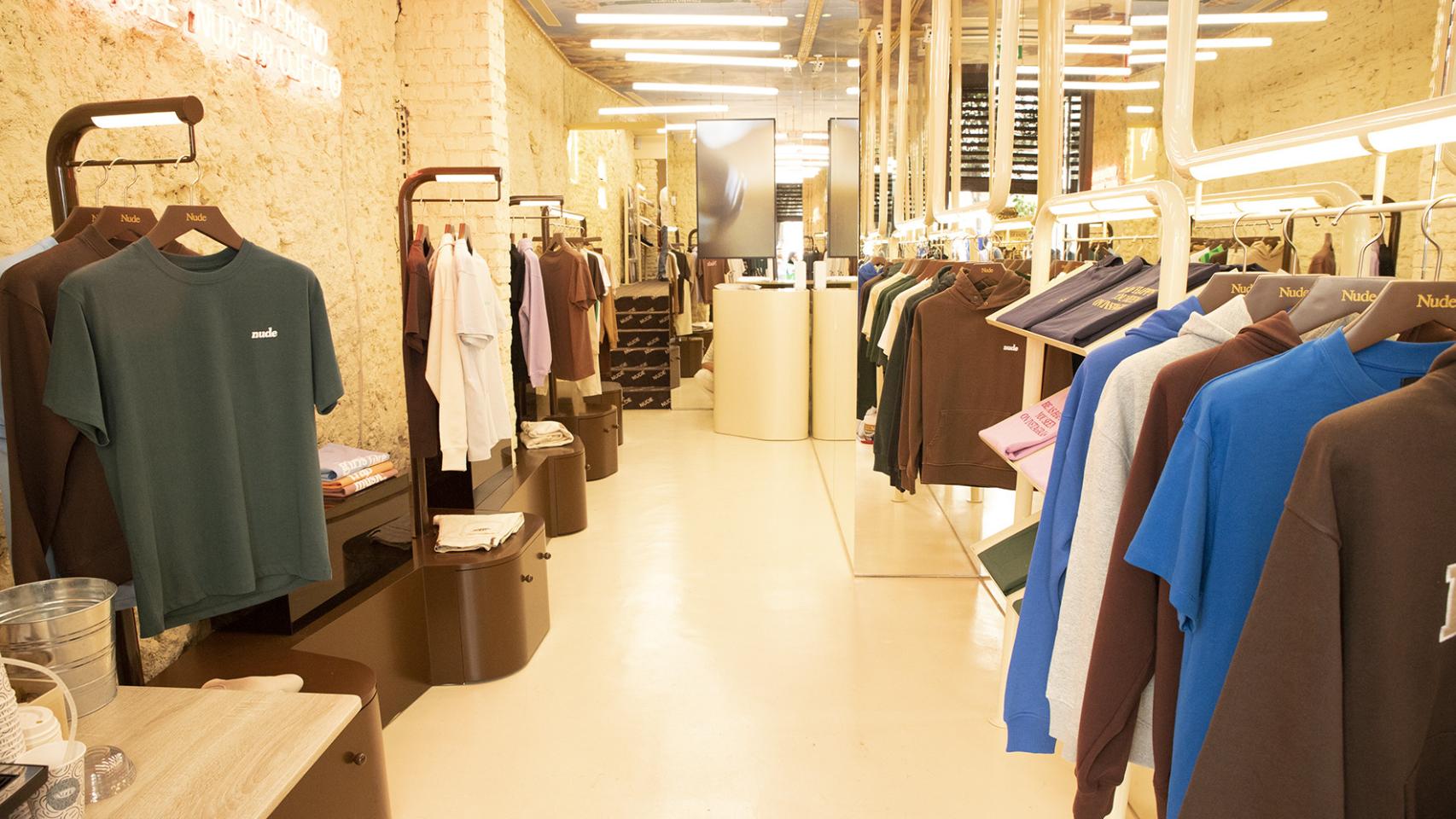 El imperio de Bruno y Álex con Nude Project: facturan 11,5 millones con sus sudaderas virales