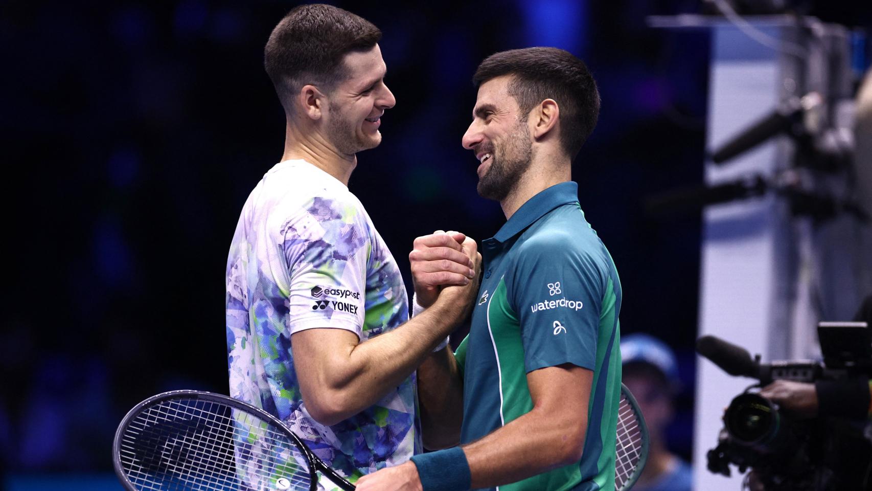 Djokovic se mantiene con vida en las ATP Finals tras ganar a Hurckaz: necesita esperar para ...