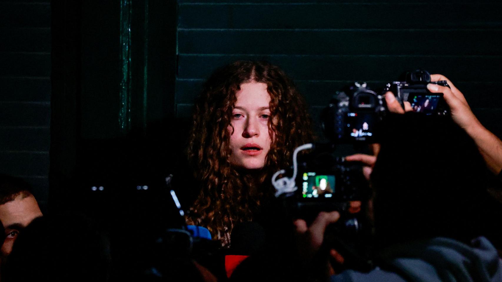 Liberada Ahed Tamimi, la palestina que abofeteó a un militar de niña y ...