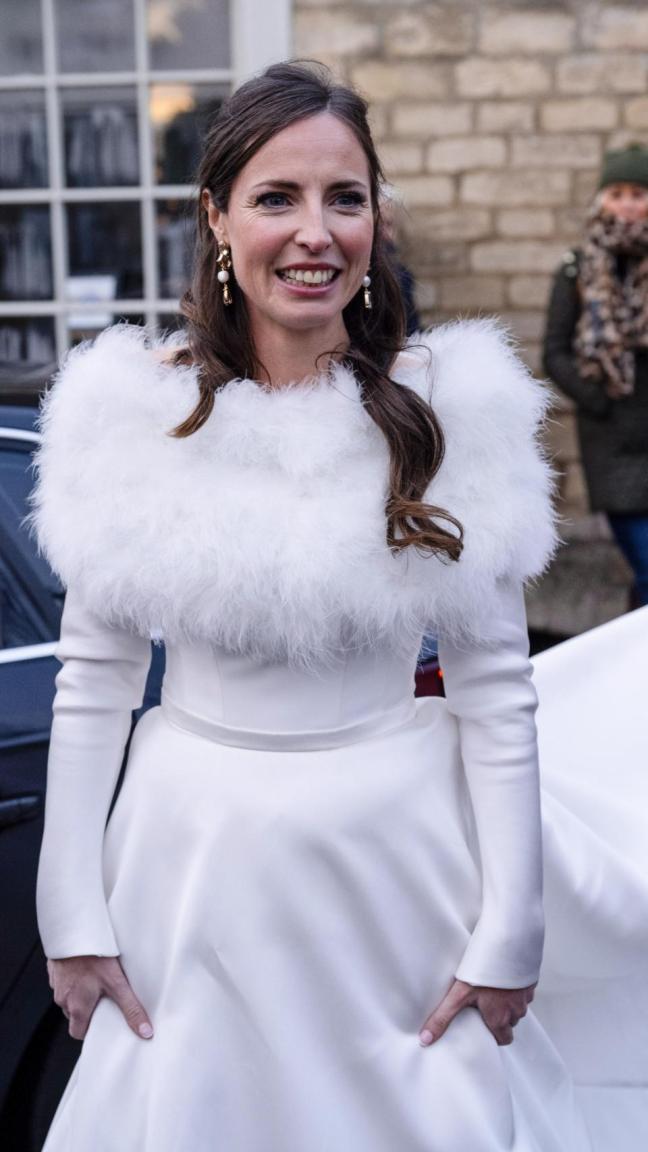 Nuevo golpe para Carlos III: hallan muerto a su íntimo amigo Ian ...