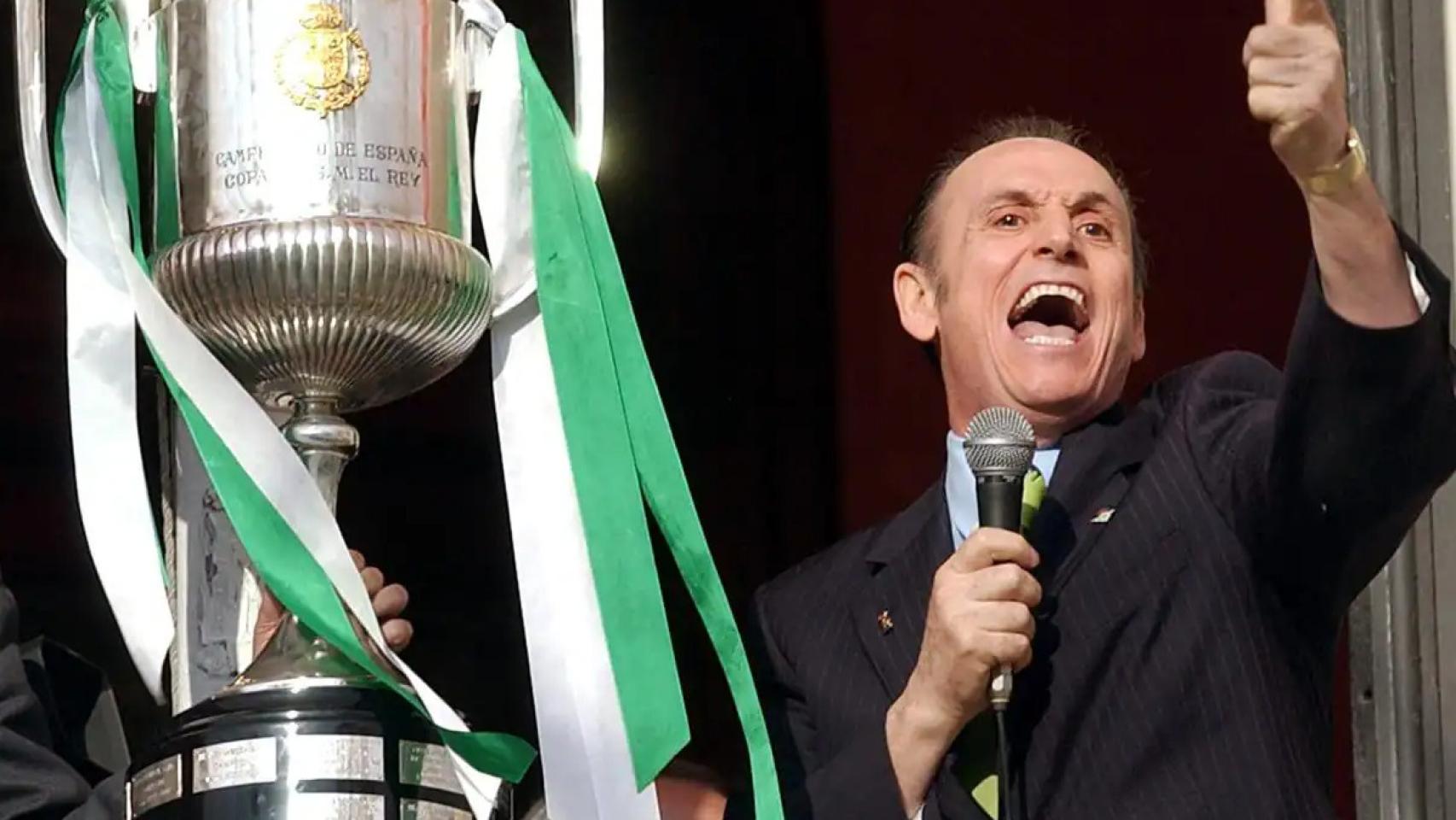 Así es el Real Betis sin Lopera: su vida personal desconocida, sus ...