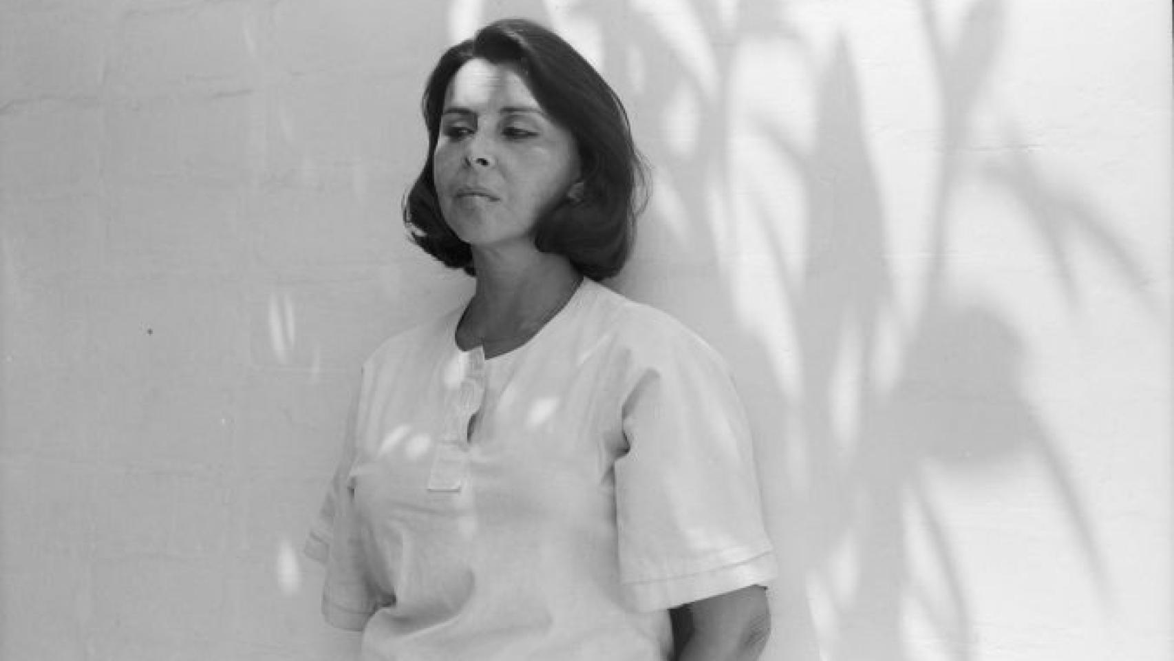 La poesía completa de Blanca Varela: el hombre es un extraño animal