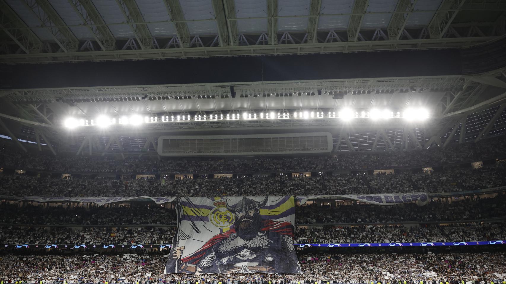 Así fue el espectacular mosaico en el Bernabéu ante el City en ...