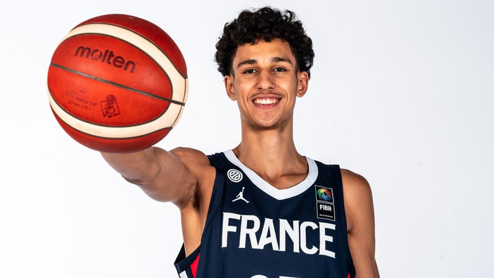 Quién es Zaccharie Risacher, el 'español' que apunta a número uno del ...