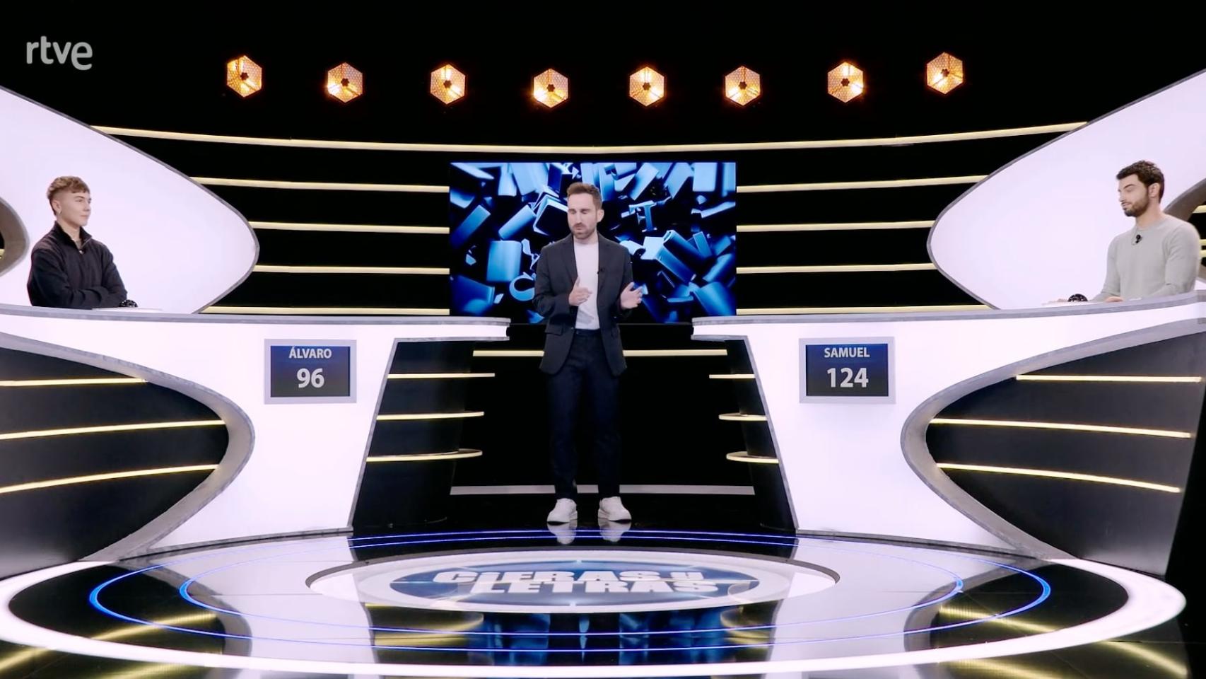 Tragedia en 'Cifras y letras': Álvaro Gamboa cae eliminado como campeón ...