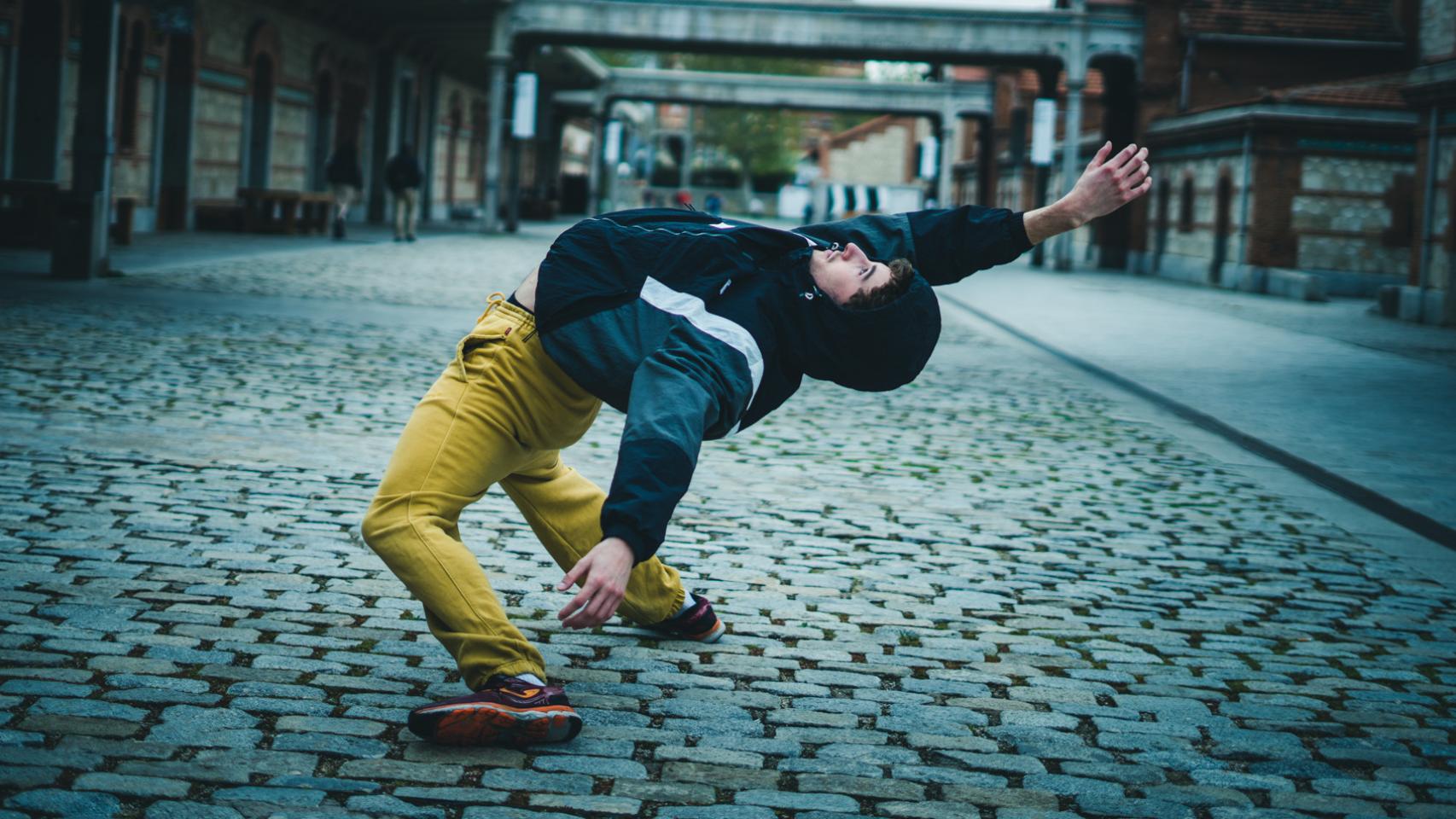 'Solaz', de Antonio Ruz: un canto a la espontaneidad y la danza en ...