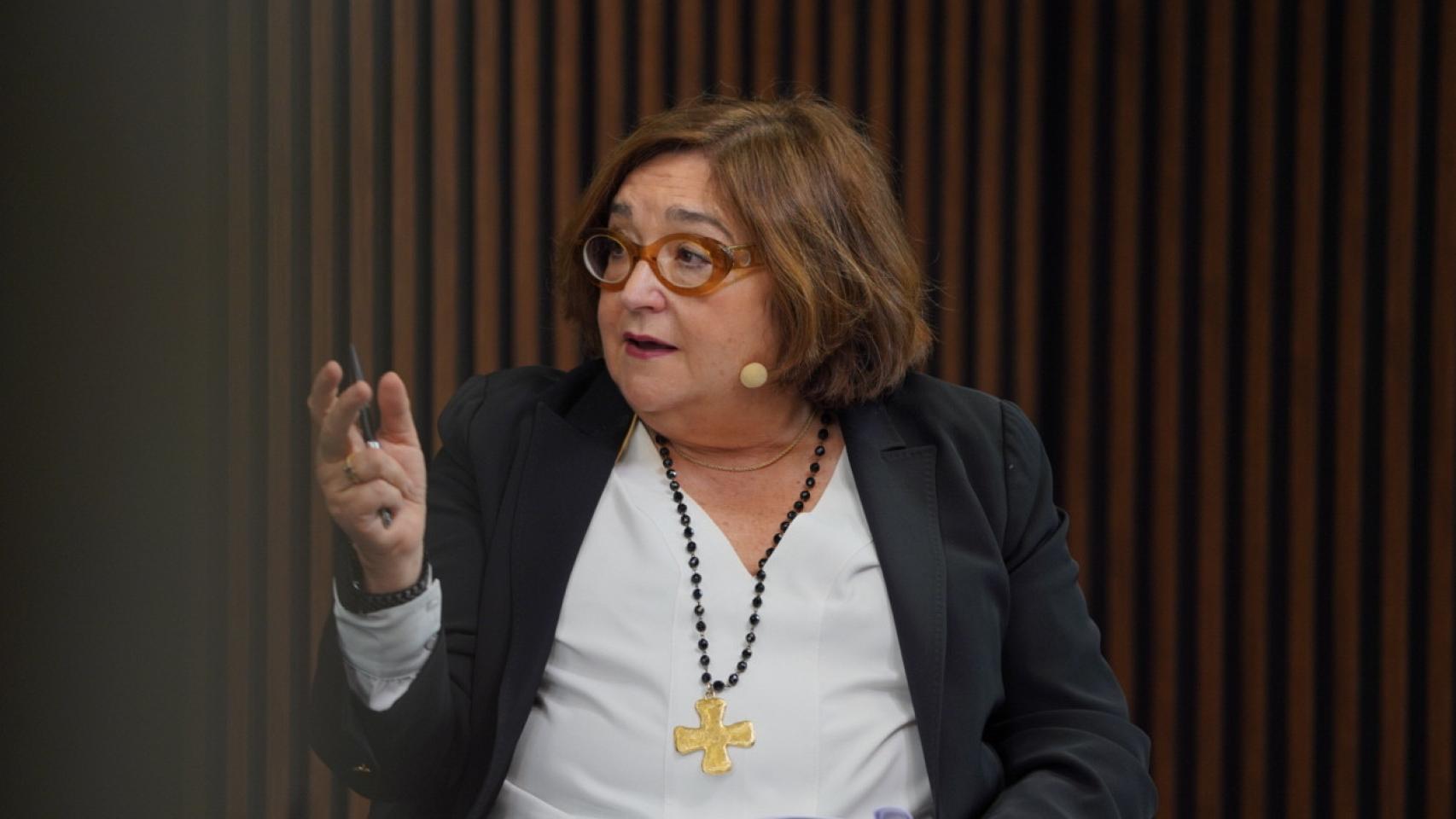 Marina Serrano (Aelec) alerta sobre la retribución para redes de la ...