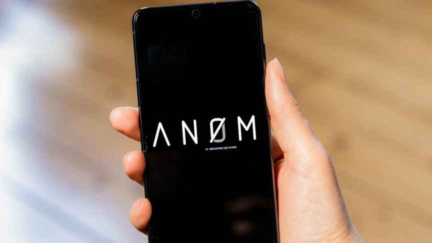 La historia tras Anom, el smartphone encriptado que creó el FBI para ...