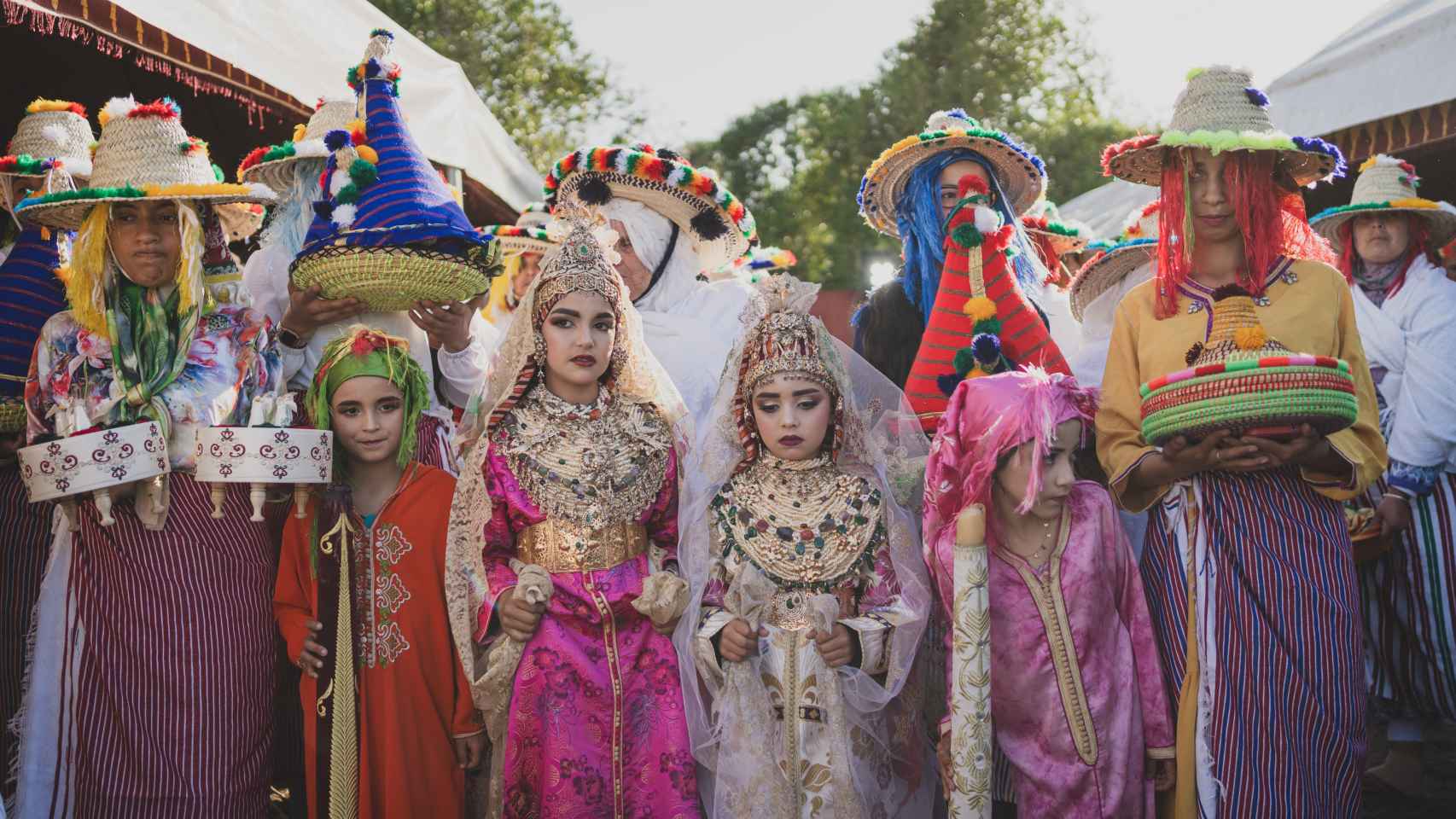 Caballos, gritos 'zaghareet' y danzas ancestrales: tres días en el ...
