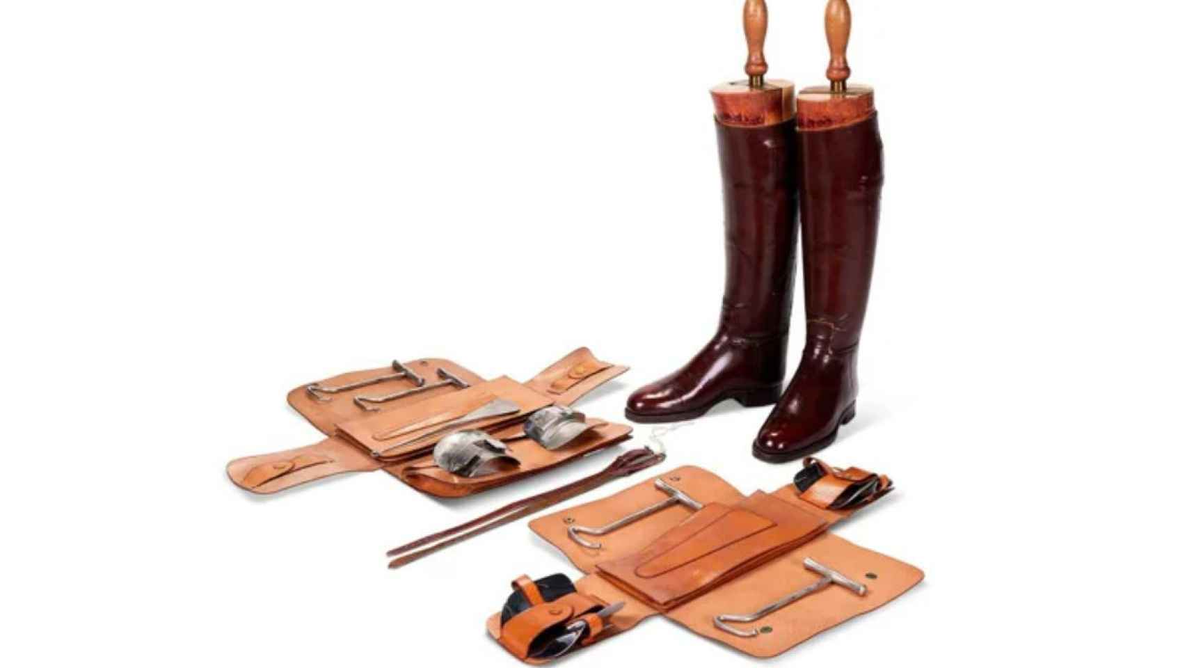 Subastas reales: de los vestidos de Lady Di, a las botas de Margarita ...