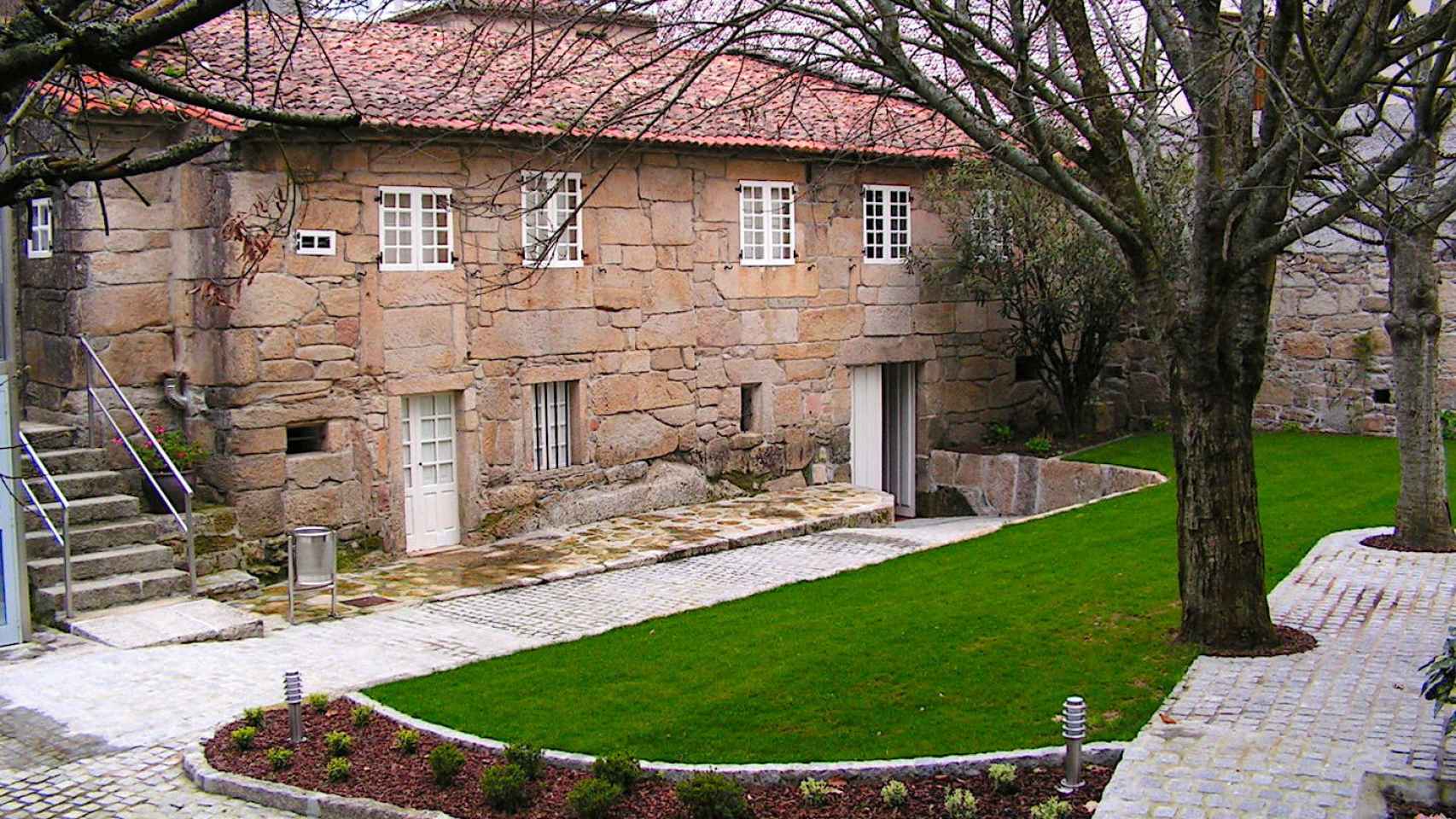 De Fefiñáns a Montesacro: así son los pazos que recorren el casco ...
