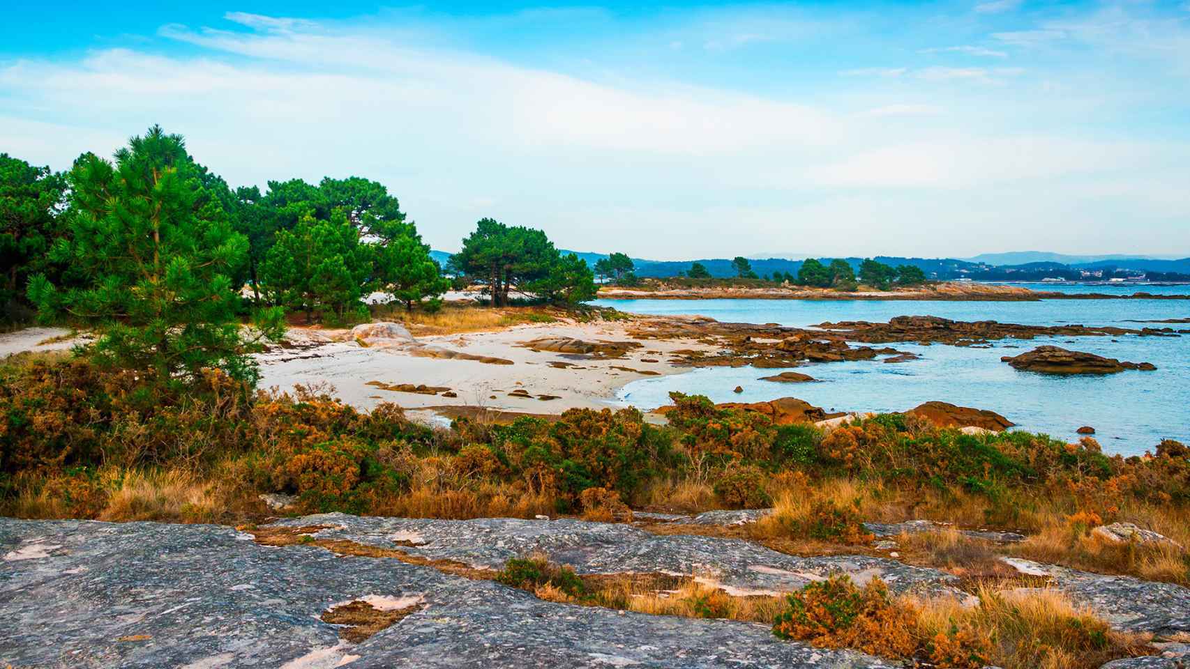 El caribe gallego está en O Salnés: así son las 10 playas más ...