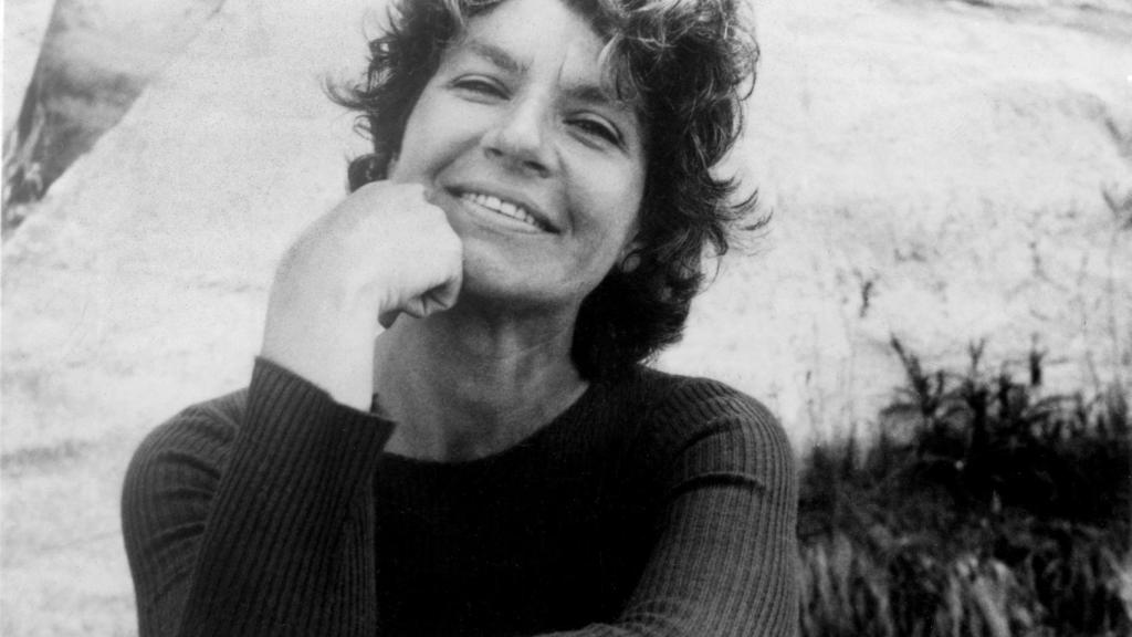 Bette Howland, la escritora fénix renacida de las cenizas del tiempo