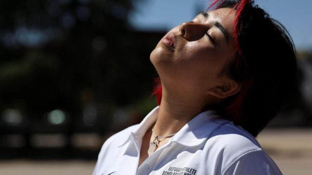 Manizha, la break dancer afgana que sobrevivió a los talibanes y ahora ...