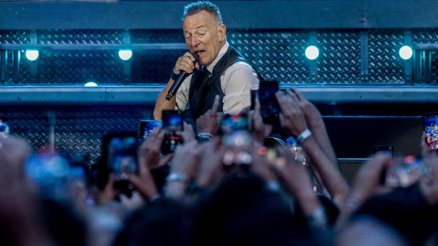 La voz de Bruce, los cuartetos de Conrado, el miedo de Xavier y el ...