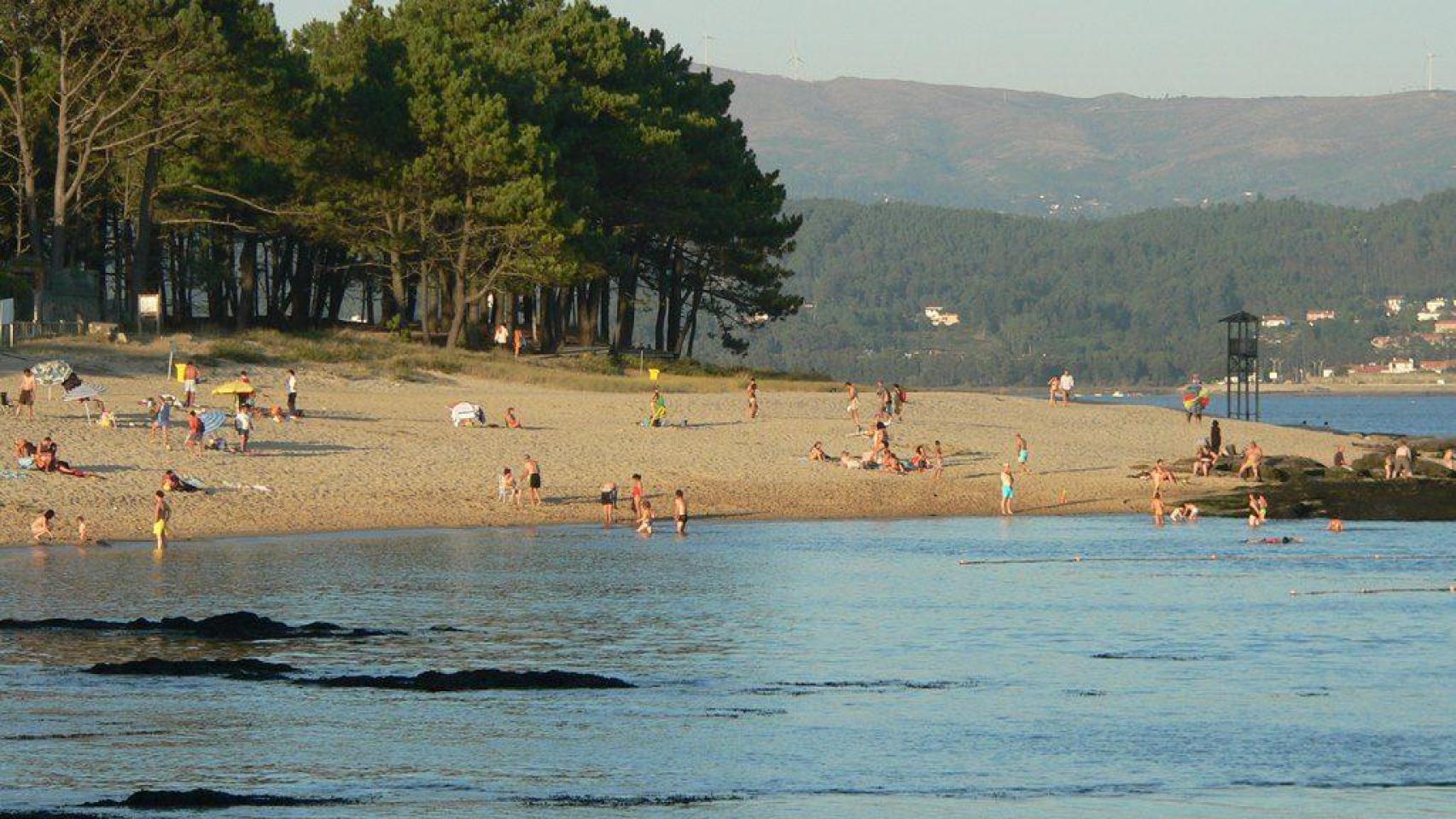 La playa fluvial más espectacular cerca de Vigo: un paraíso de arena ...