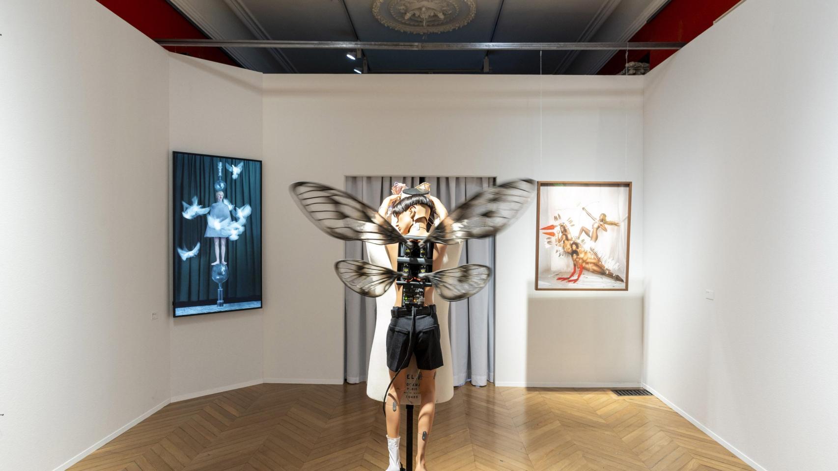 Ego, 'selfies' y transhumanismo: el neobarroco de Filip Custic se cuela ...