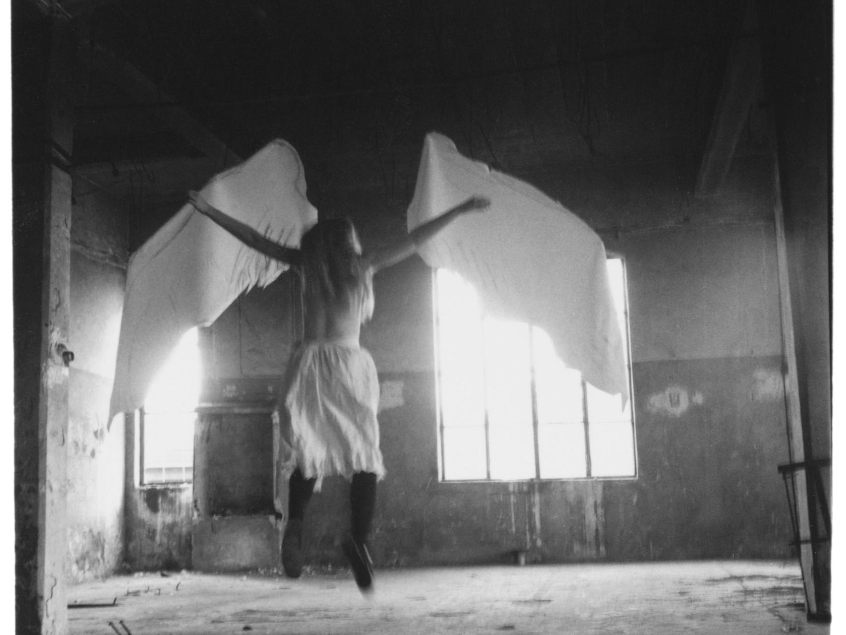 Francesca Woodman y Julia Margaret Cameron: fotografías en el reino ...