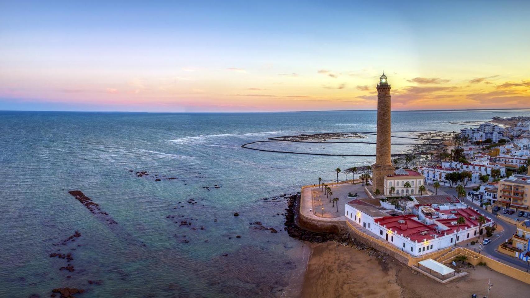 Un tsunami llegará en los próximos años a España: esta es la única ...