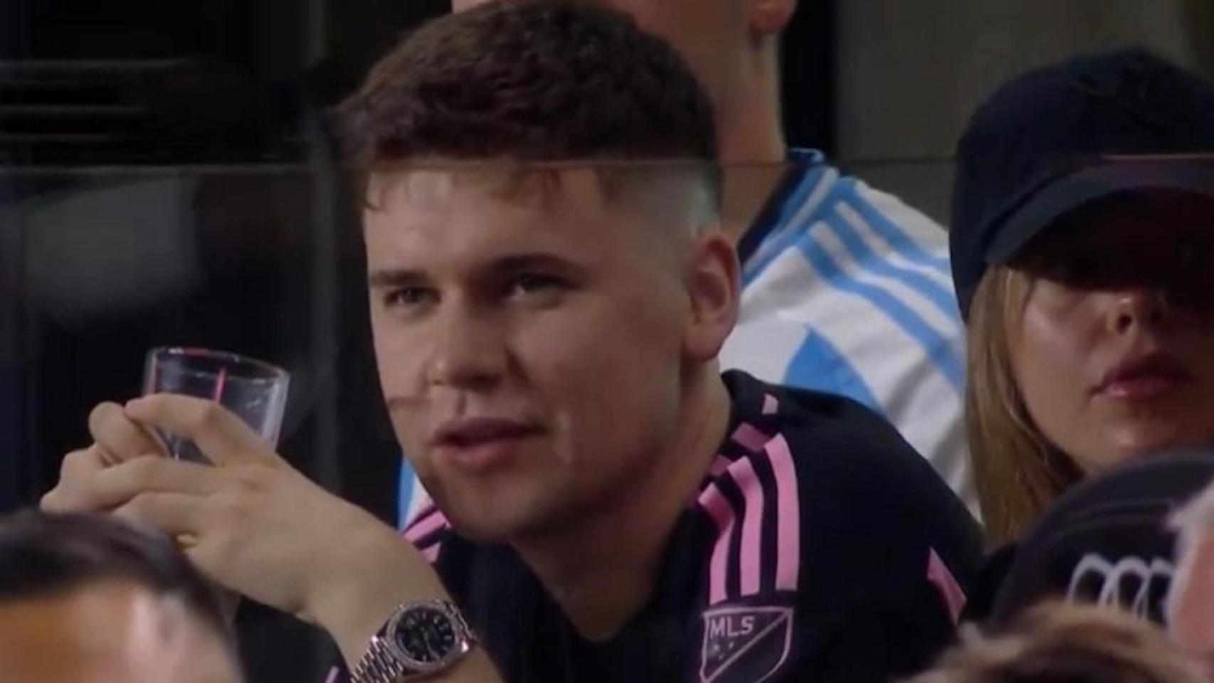 La pasión por Leo Messi le sale cara a Bizarrap: desvela su cara sin ...