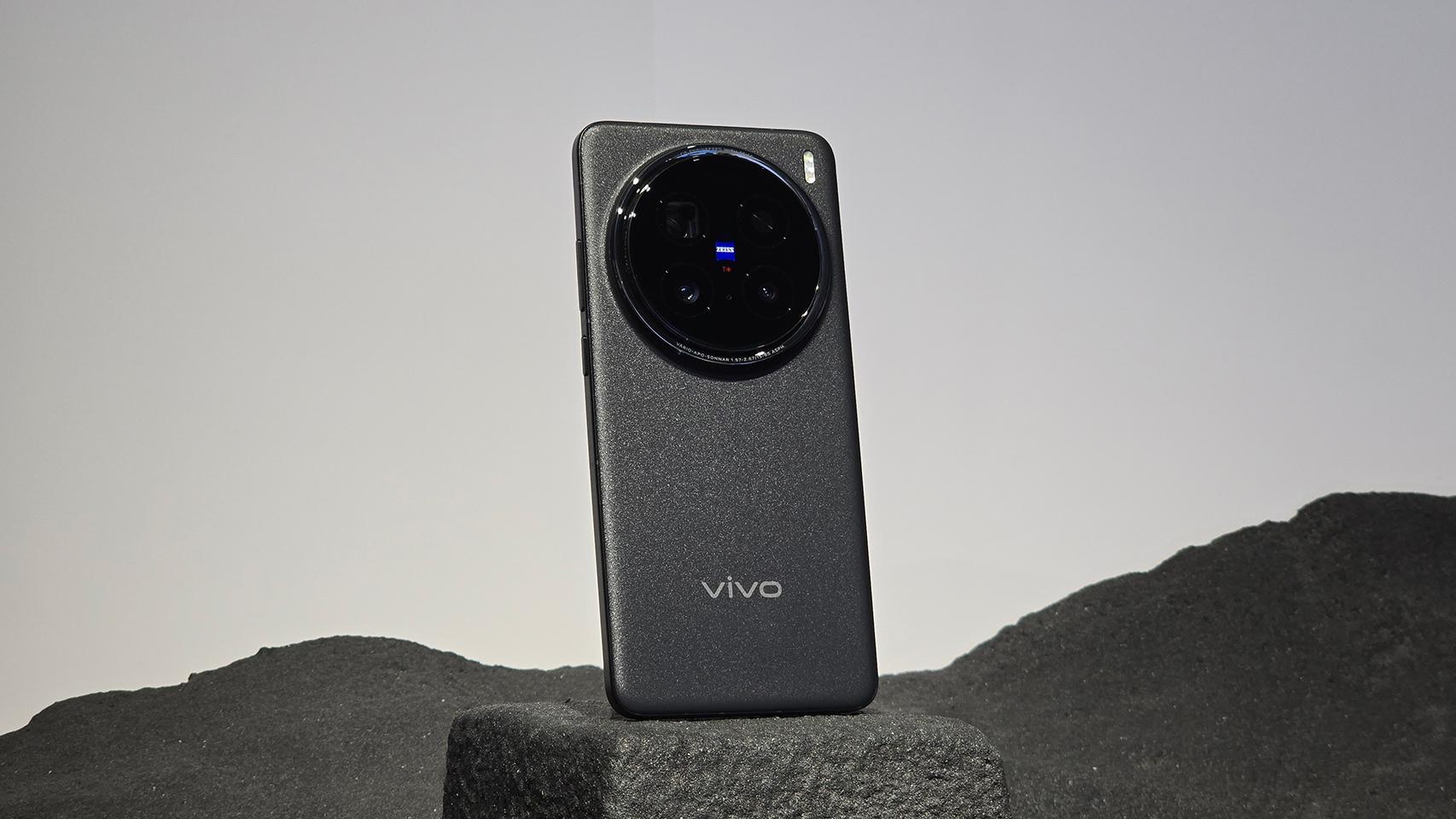 VIVO saca la artillería pesada con los nuevos VIVO X200, X200 Pro y ...