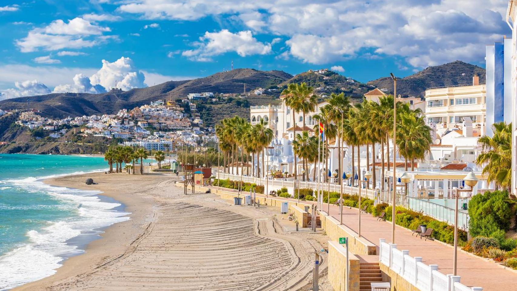 El espectacular pueblo a 50 kilómetros de Málaga: es uno de los más ...