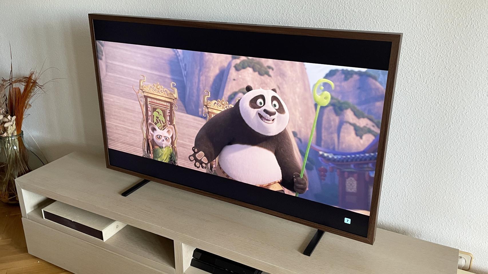 He probado el televisor español que se parece a un cuadro: diseño discreto para tu salón y buena ...