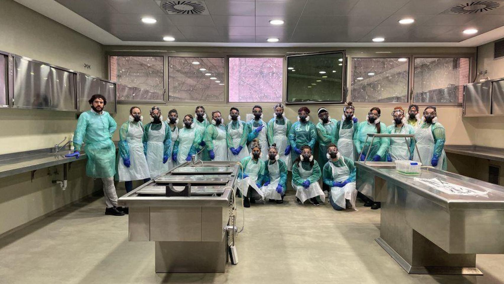 Manuel Martín, el 'señor de los muertos' que reconstruye caras y ...