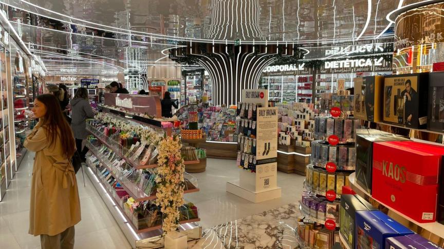 Primor abre sus puertas en Vigo: 'Hay novedades y económicas, está muy ...