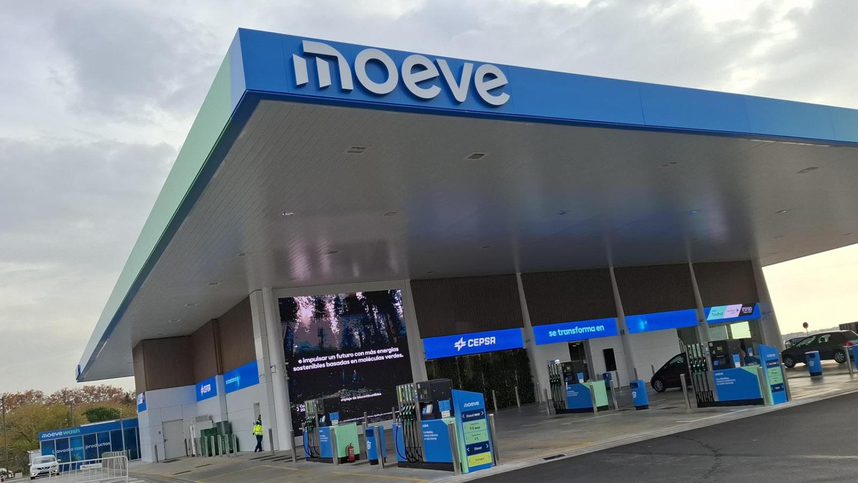 Moeve presenta su nueva estrategia de estaciones de servicio con la ...