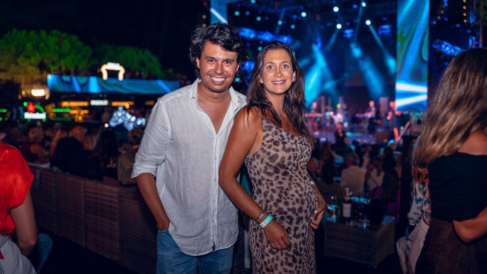 Álvaro Castillejo Preysler y su mujer, Cristina Fernández, se ...