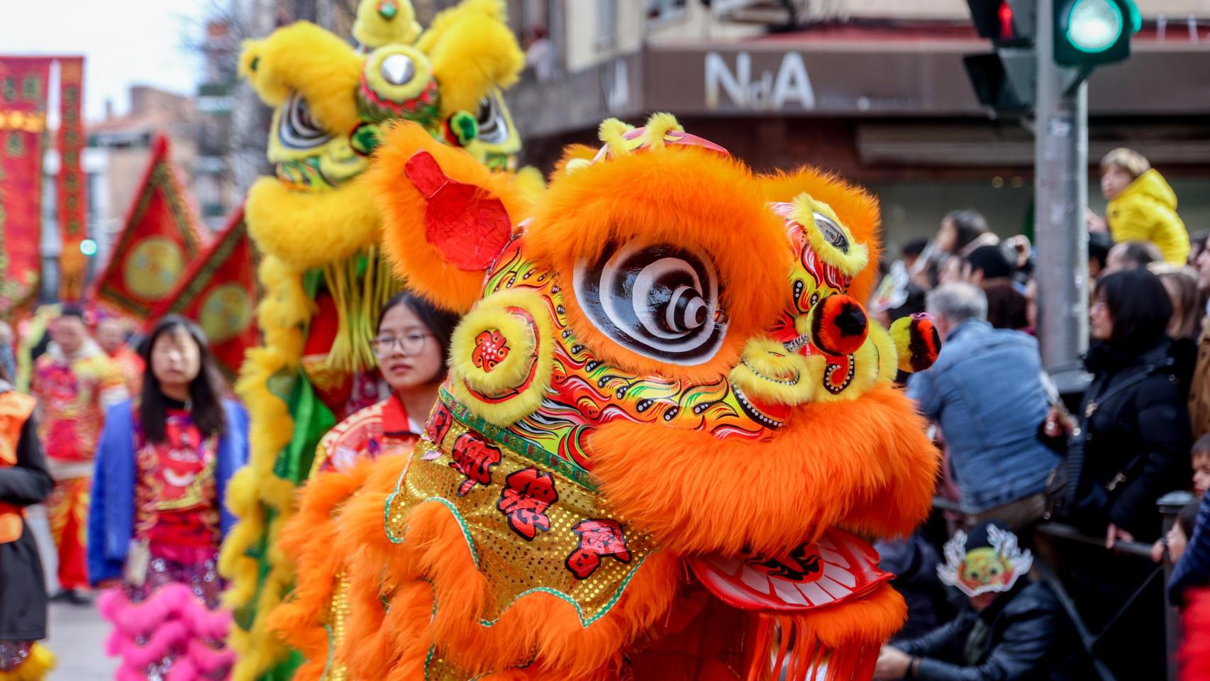 Helena Xia, la organizadora de un Año Nuevo Chino con 30 años en Madrid ...