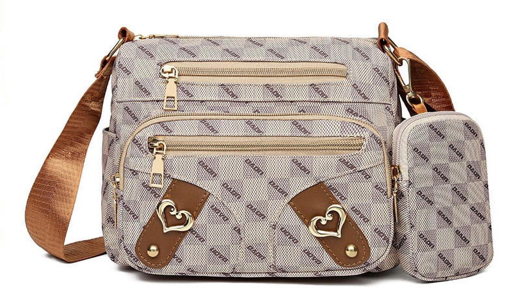 Walmart sells this elegant purse that imitates high-end ones for only 5 ...