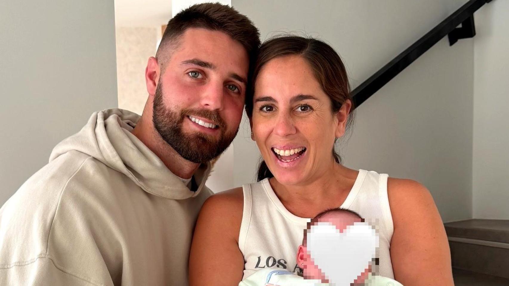 Así viven Anabel Pantoja y su pareja en casa con Alma tras el ingreso ...