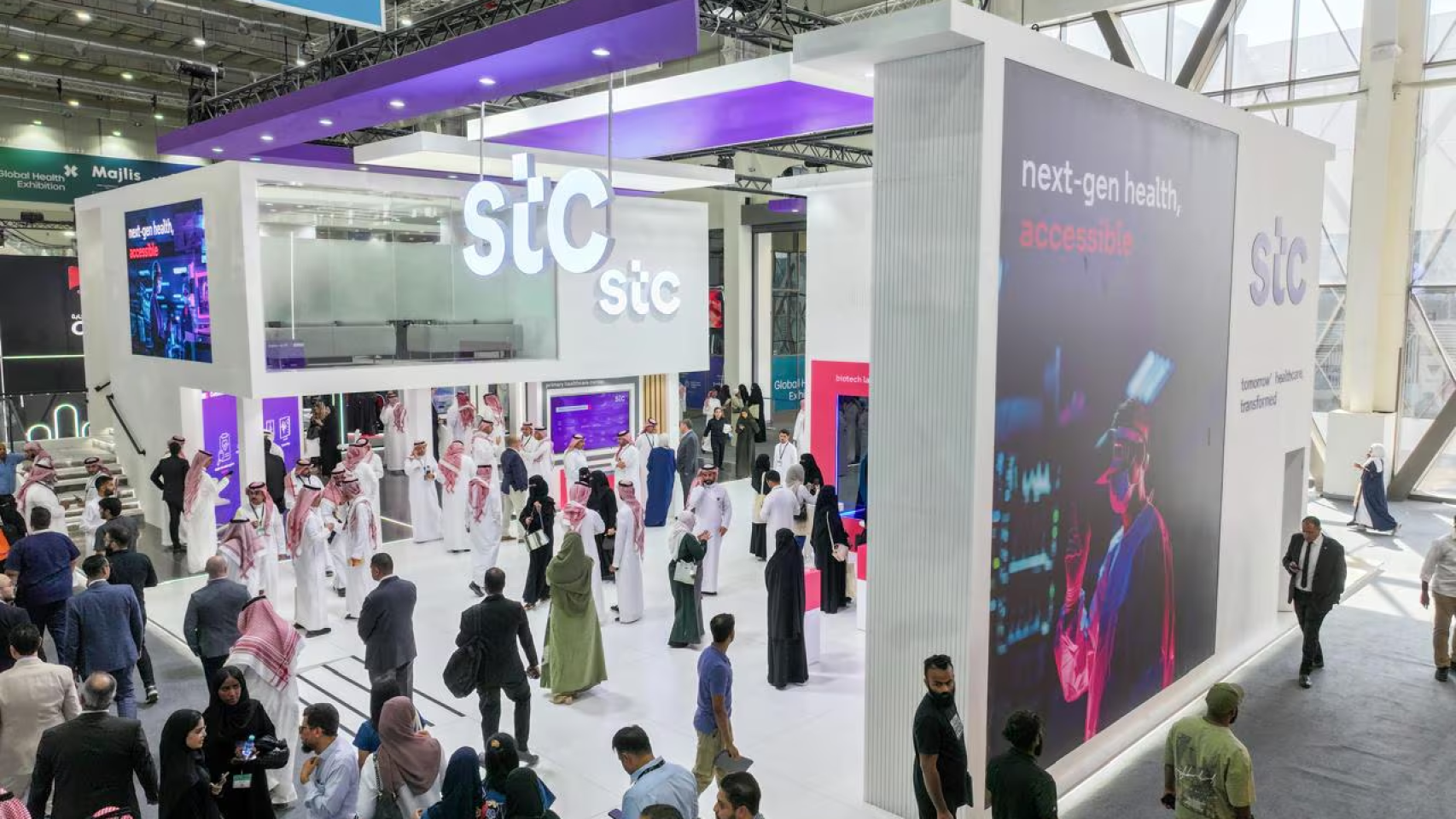 Dividendos, estabilidad y escala: los motivos detrás de las inversiones de las 'telecos' árabes ...