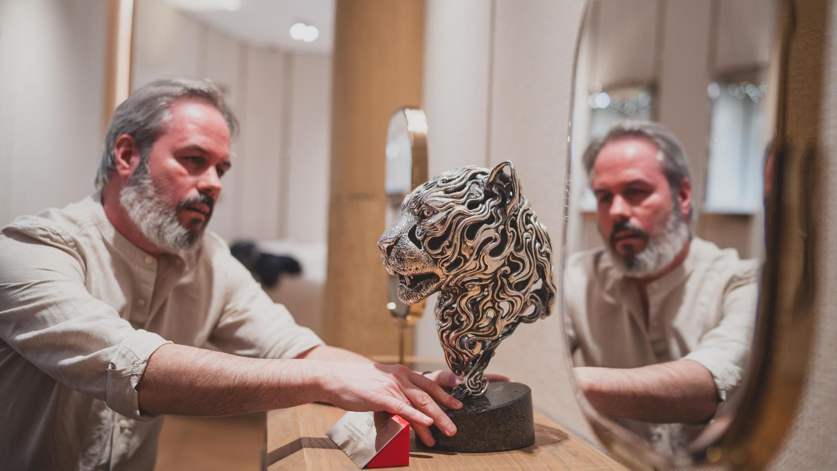 Daniel Calvo, el diseñador de Carrera y Carrera, la firma madrileña de ...