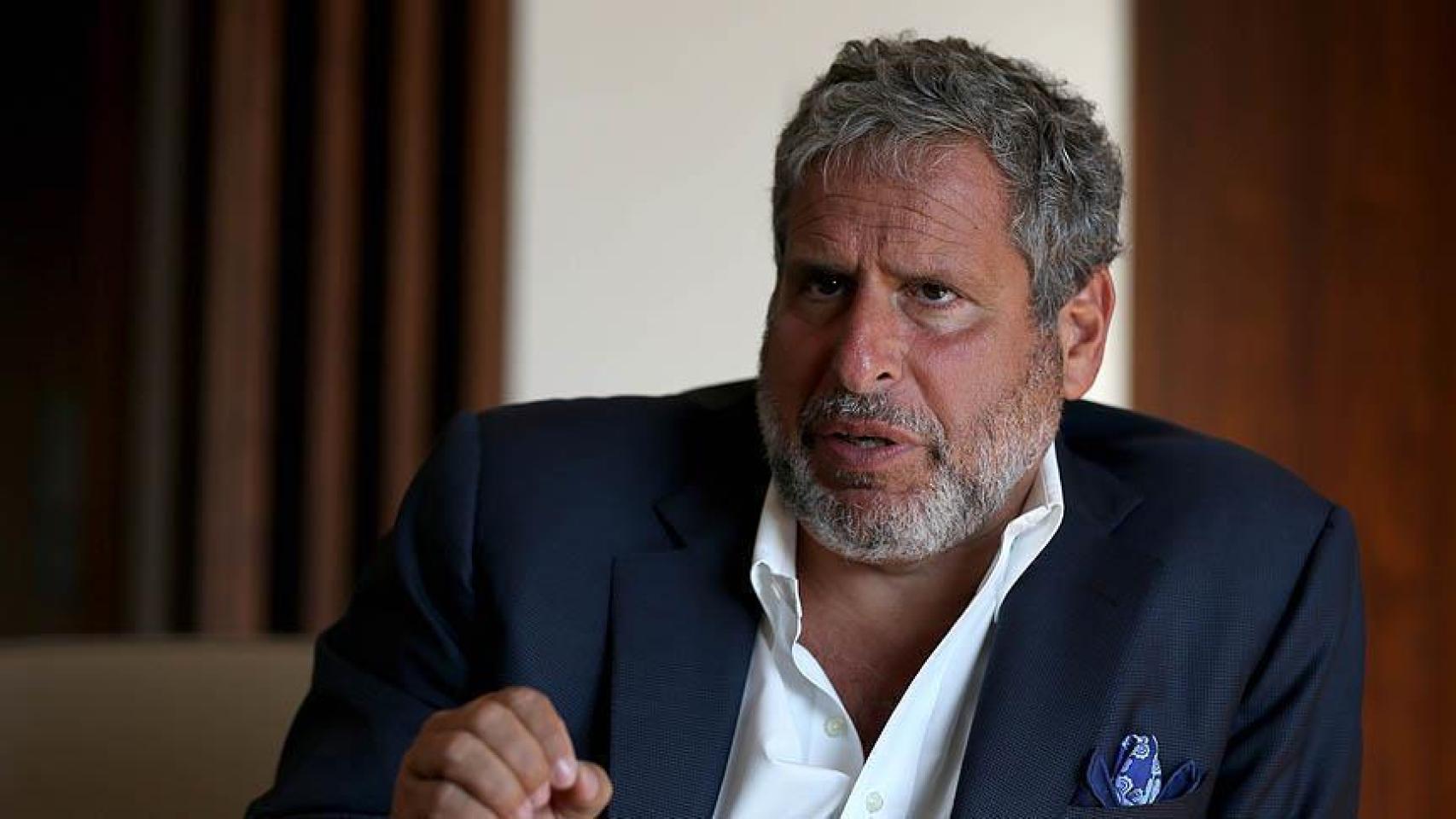 Bob Amsterdam, el abogado que alerta a sus clientes en la prensa ...