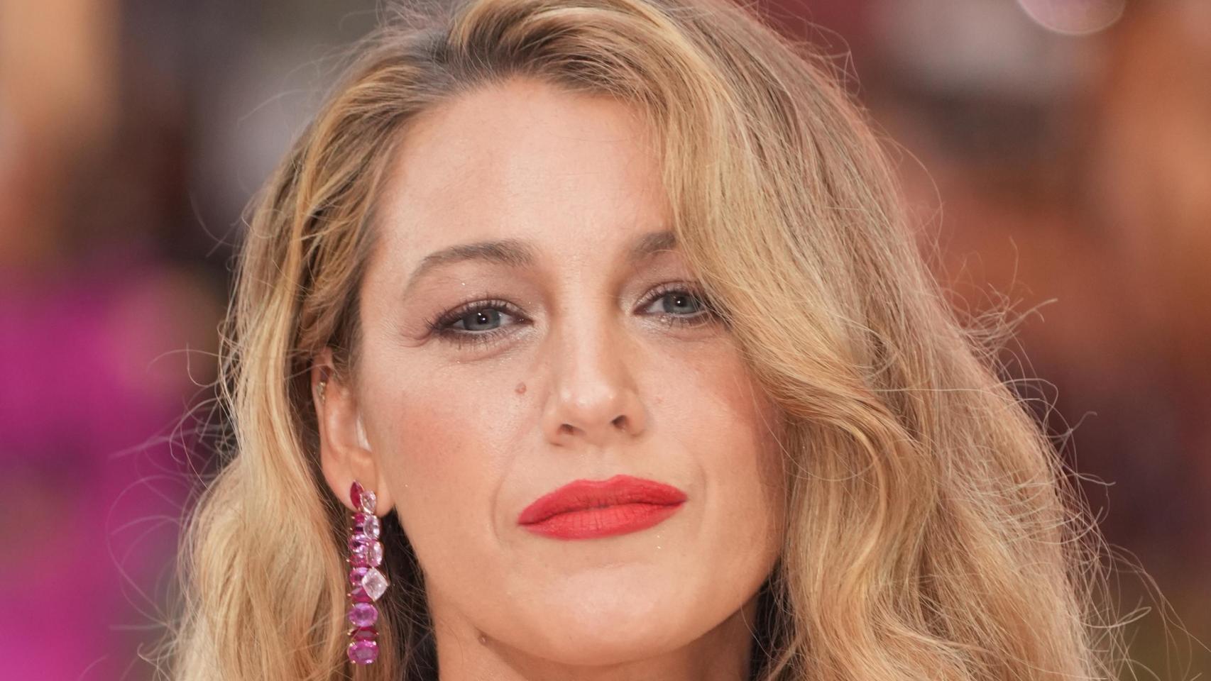 Blake Lively pide al juez que se desestime la demanda por difamación de ...