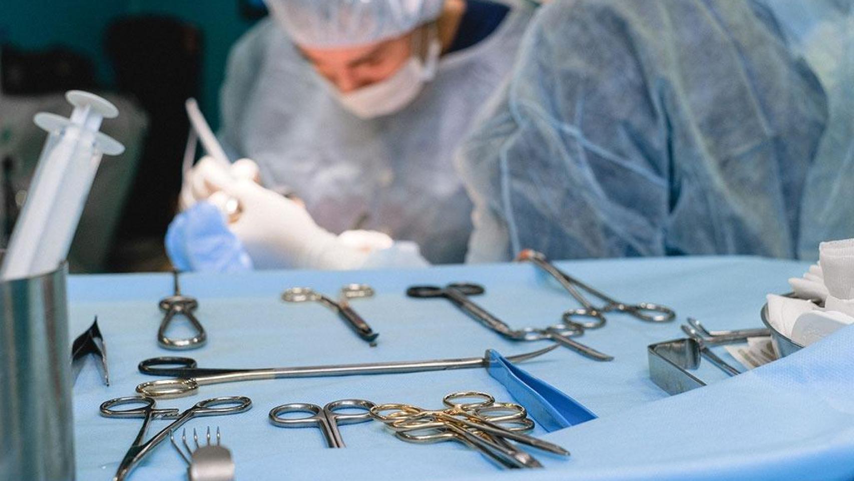 El peligro de tener material mal esterilizado en quirófano: "Se puede ...